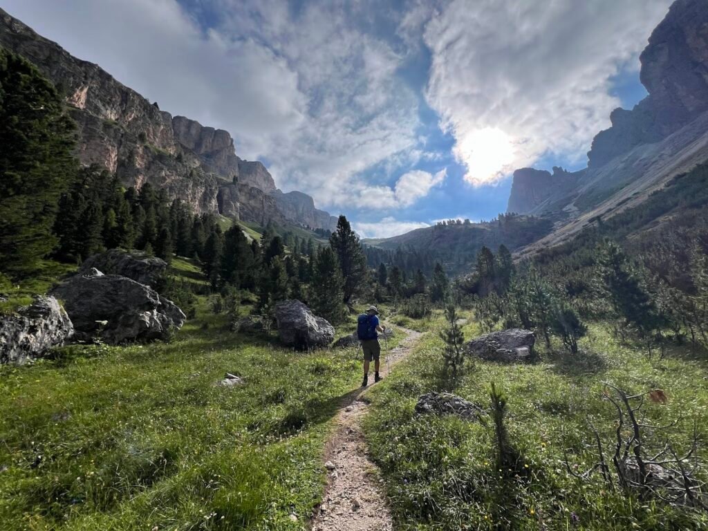 10 Amazing Day Hikes in the Dolomites Near Cortina d’Ampezzo | Italy ...