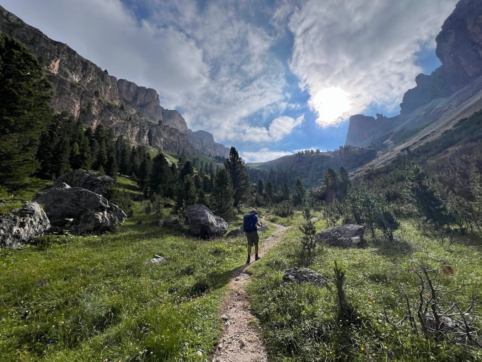 10 Amazing Day Hikes in the Dolomites Near Cortina d’Ampezzo | Italy ...
